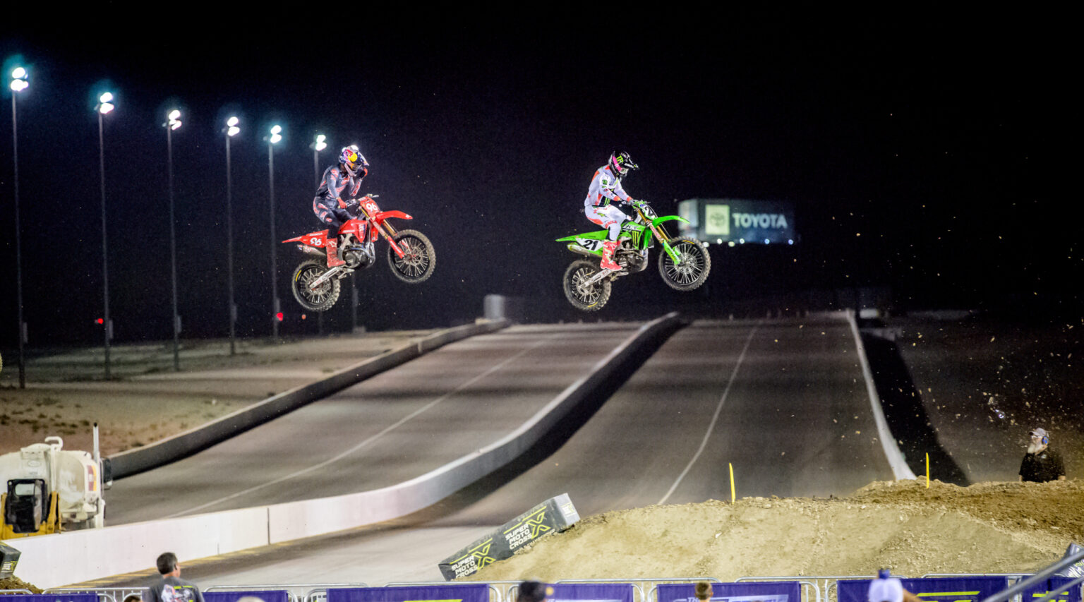 GALLERY: Photos from the SMX World Championship Finals | SuperMotocross