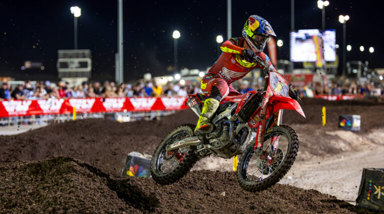 GALLERY: Photos from the SMX World Championship Finals | SuperMotocross